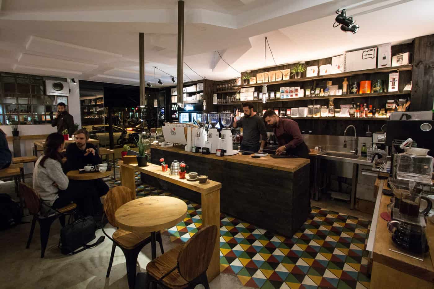 8 Cafes That You Should Not Miss in Barcelona - European Coffee Trip