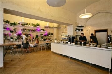 Specialty Coffee Tour of Prague’s Old Town | European Coffee Trip