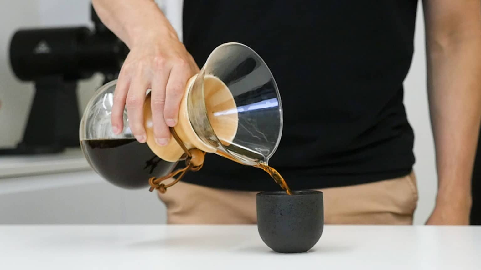 How To Brew Chemex Coffee At Home - European Coffee Trip
