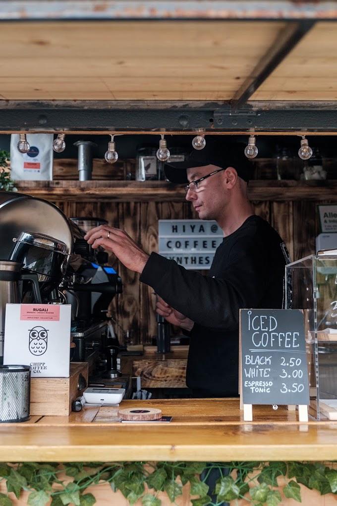 CoffeeSynthesis - Leeds, United Kingdom | European Coffee Trip