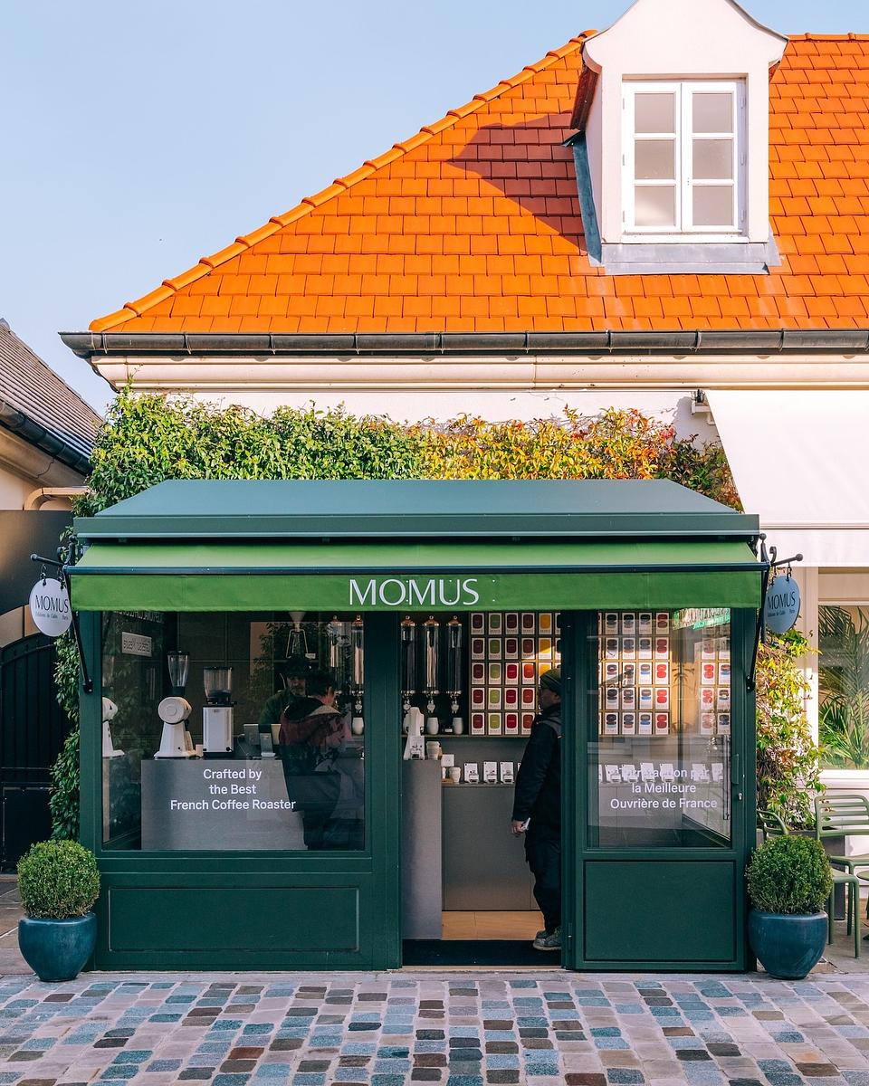 Momus Paris - Paris, France | European Coffee Trip