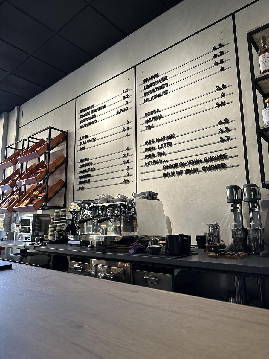 Easy Coffee - Benidorm, Spain | European Coffee Trip