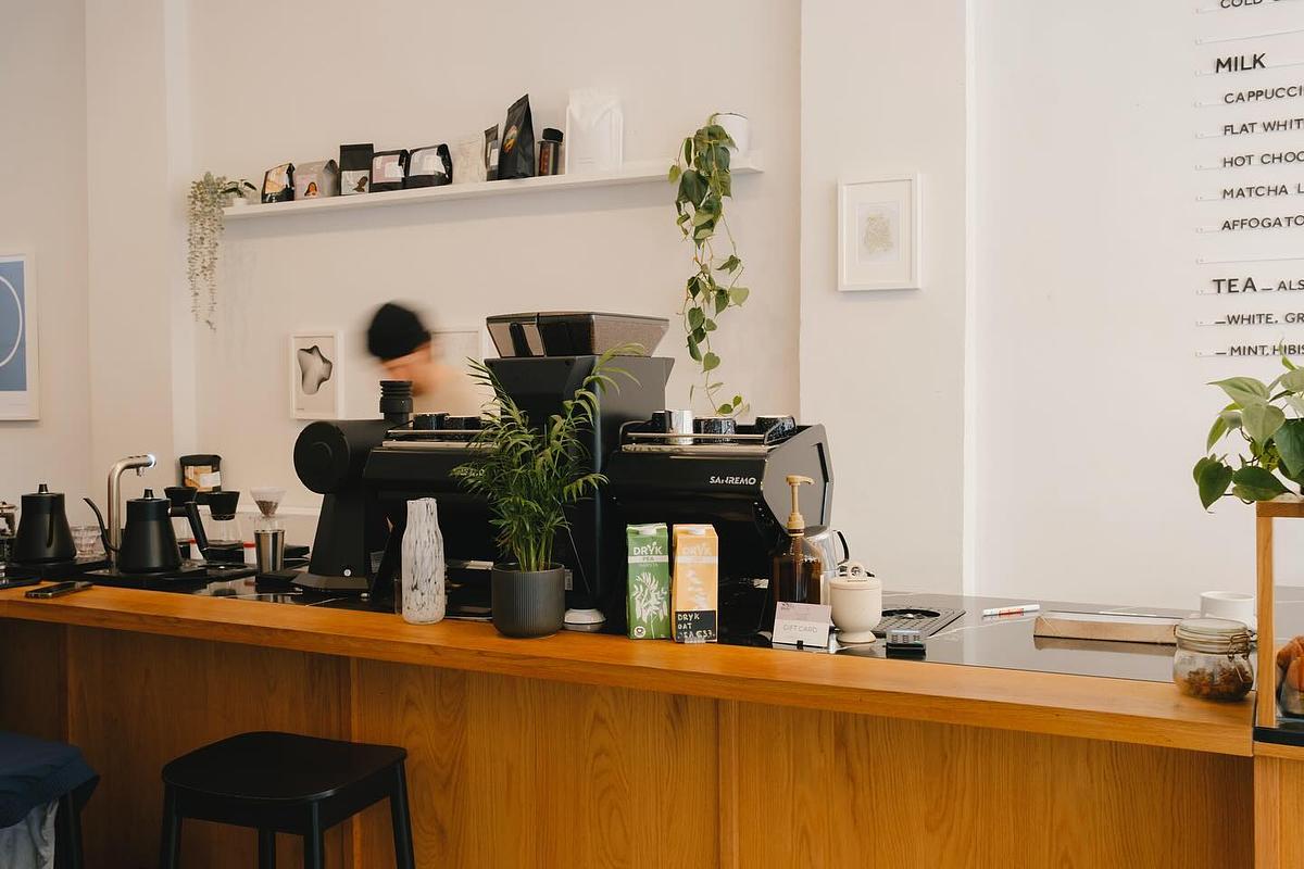 DuckRabbit Coffee Brewers - The Hague, Netherlands | European Coffee Trip