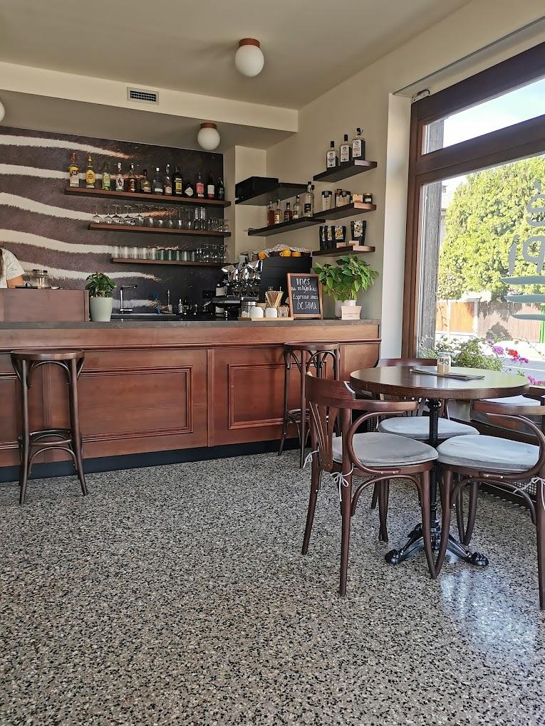 Café Okapi - Častolovice, Czech Republic | European Coffee Trip