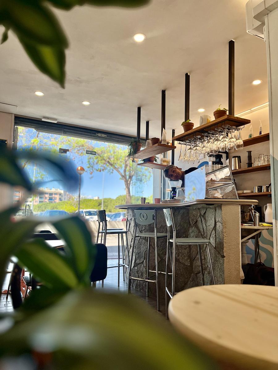 Café Fadrí - Cambrils, Spain | European Coffee Trip