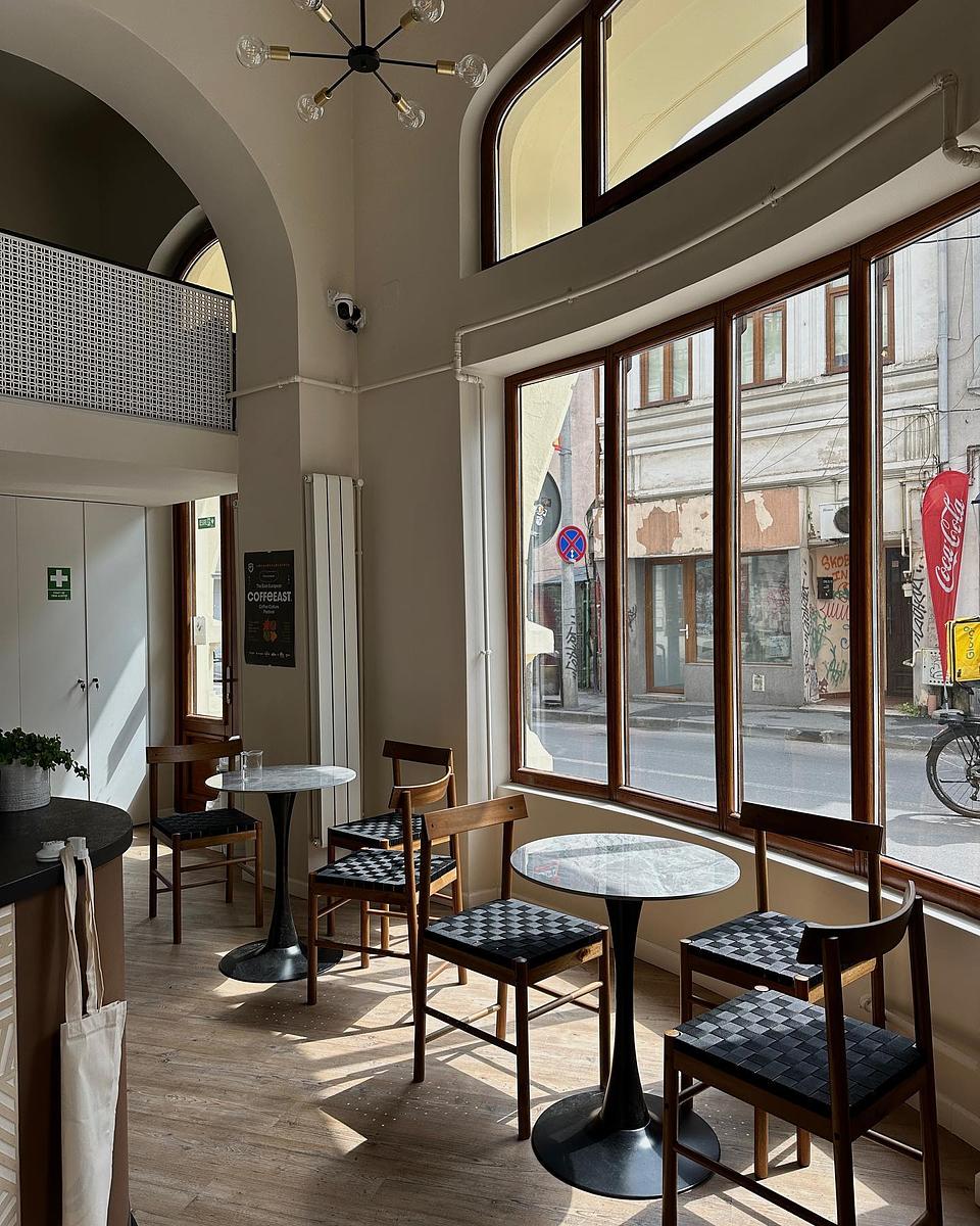 Sfinx Espresso Bar - Bucharest, Romania | European Coffee Trip