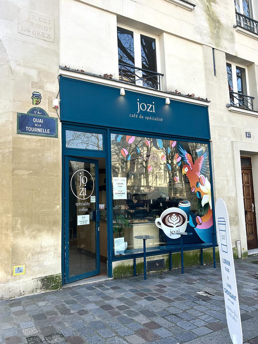 JOZI CAFE Notre Dame - Paris, France | European Coffee Trip