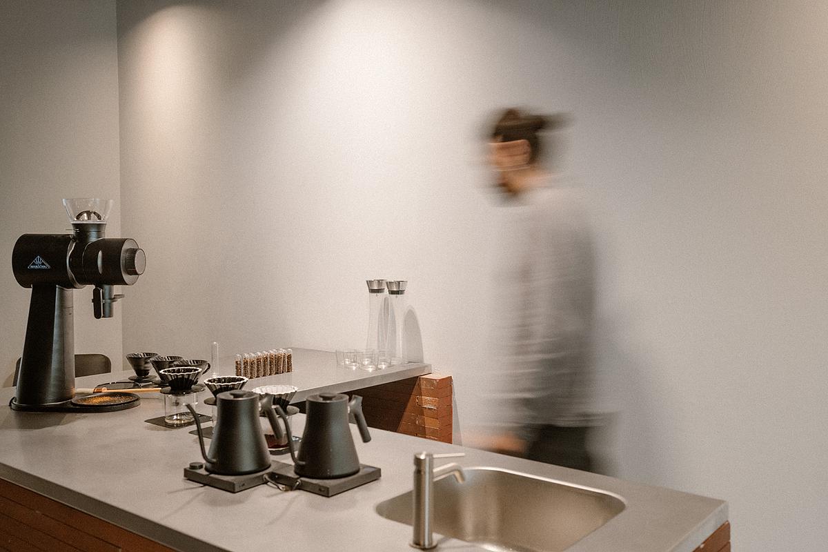 Elevate Coffee Lab - Amsterdam, Netherlands | European Coffee Trip