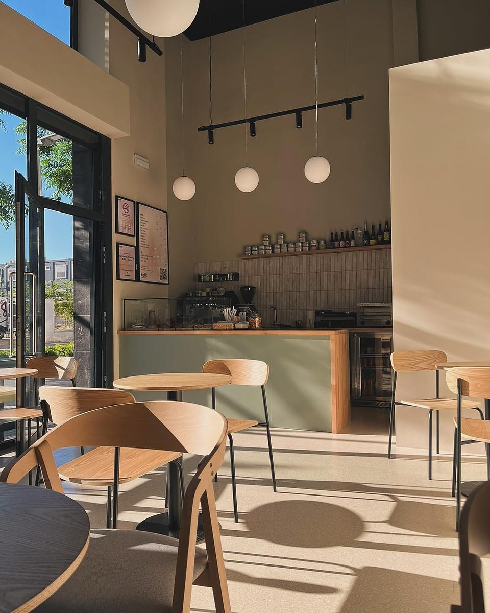 KEFIR cofee&bakery - Barcelona, Spain | European Coffee Trip