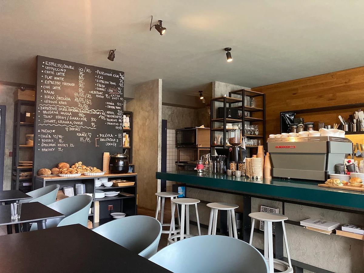 eM3 Coffee - Prague, Czech Republic | European Coffee Trip