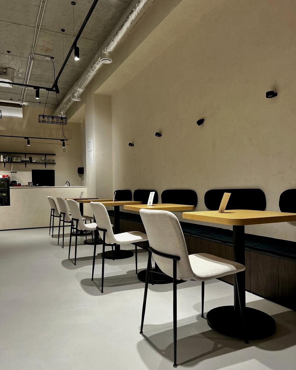 DOPPIO - Wroclaw, Poland | European Coffee Trip