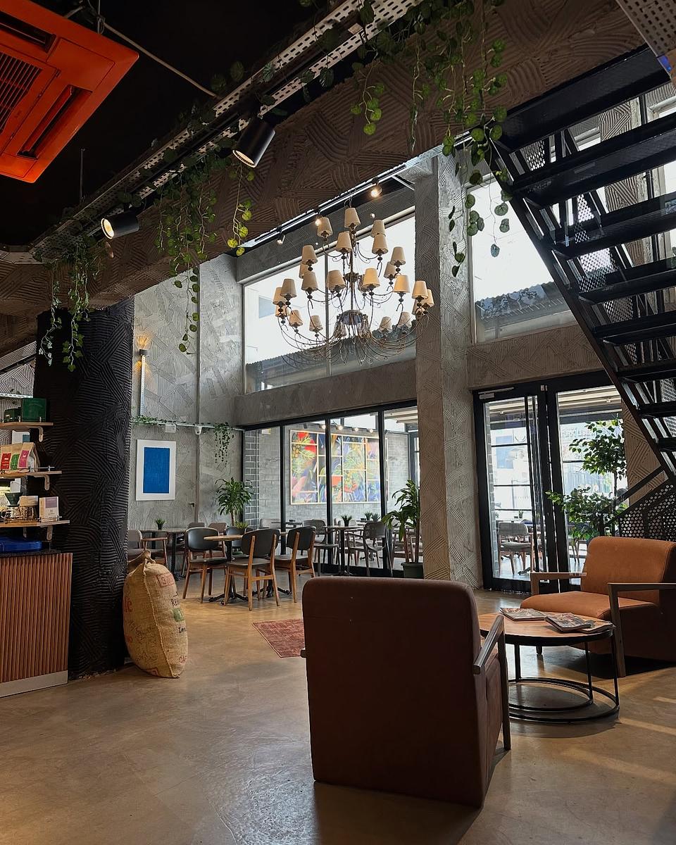 3 Cores Coffee & Roastery - Ankara, Turkey | European Coffee Trip