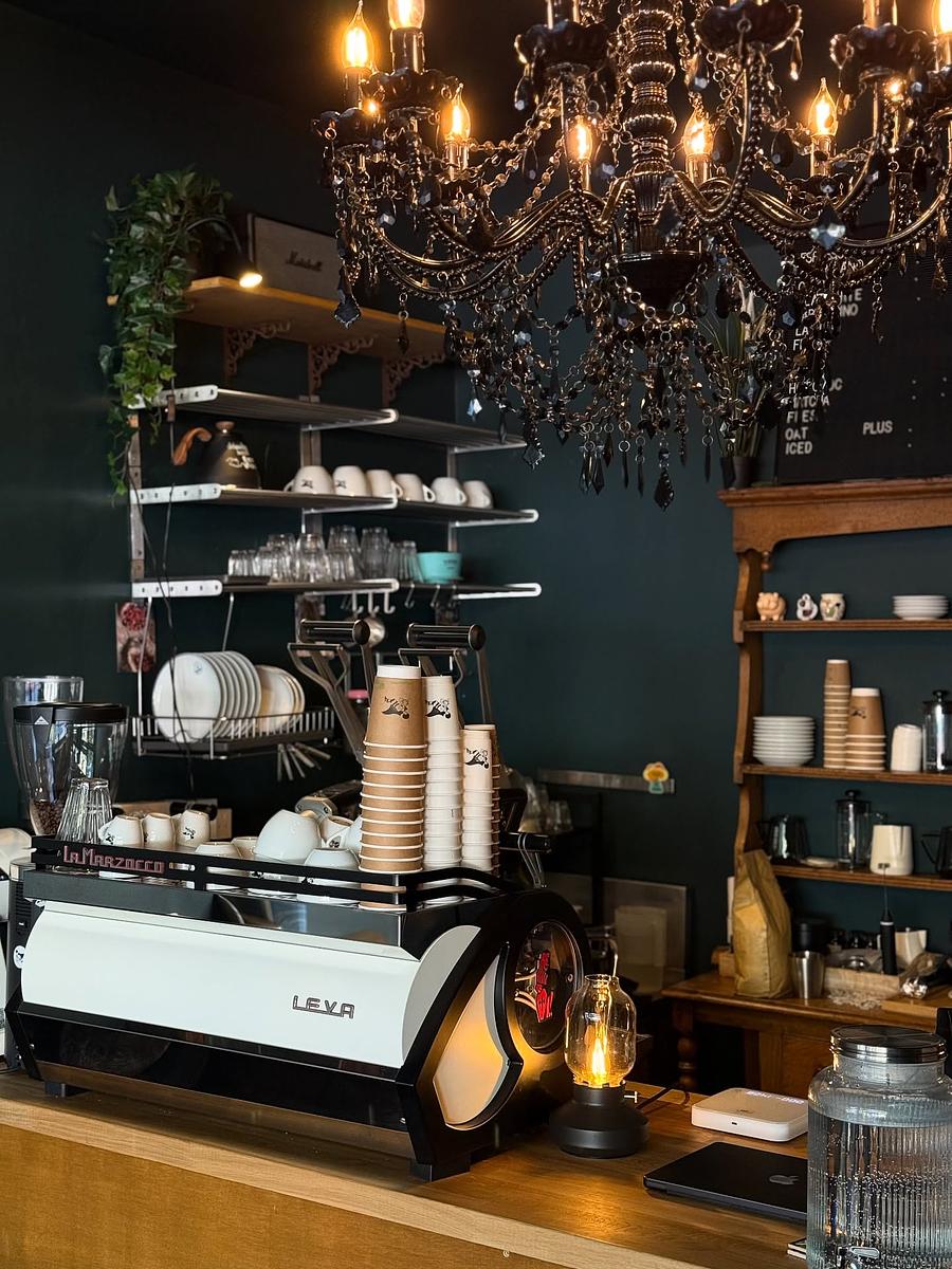 1930 Coffee Co - London, United Kingdom | European Coffee Trip