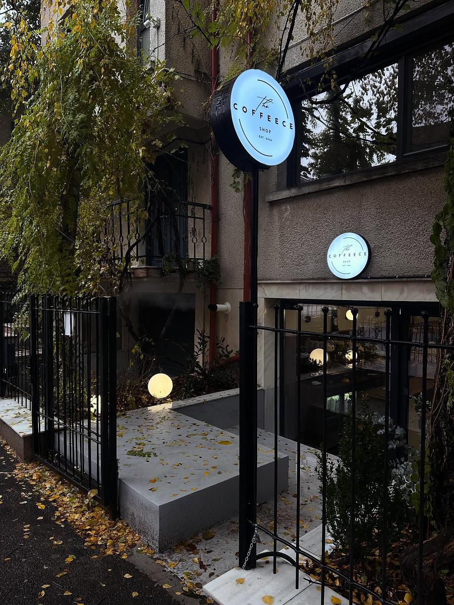 Coffeece Shop - Bucharest, Romania | European Coffee Trip