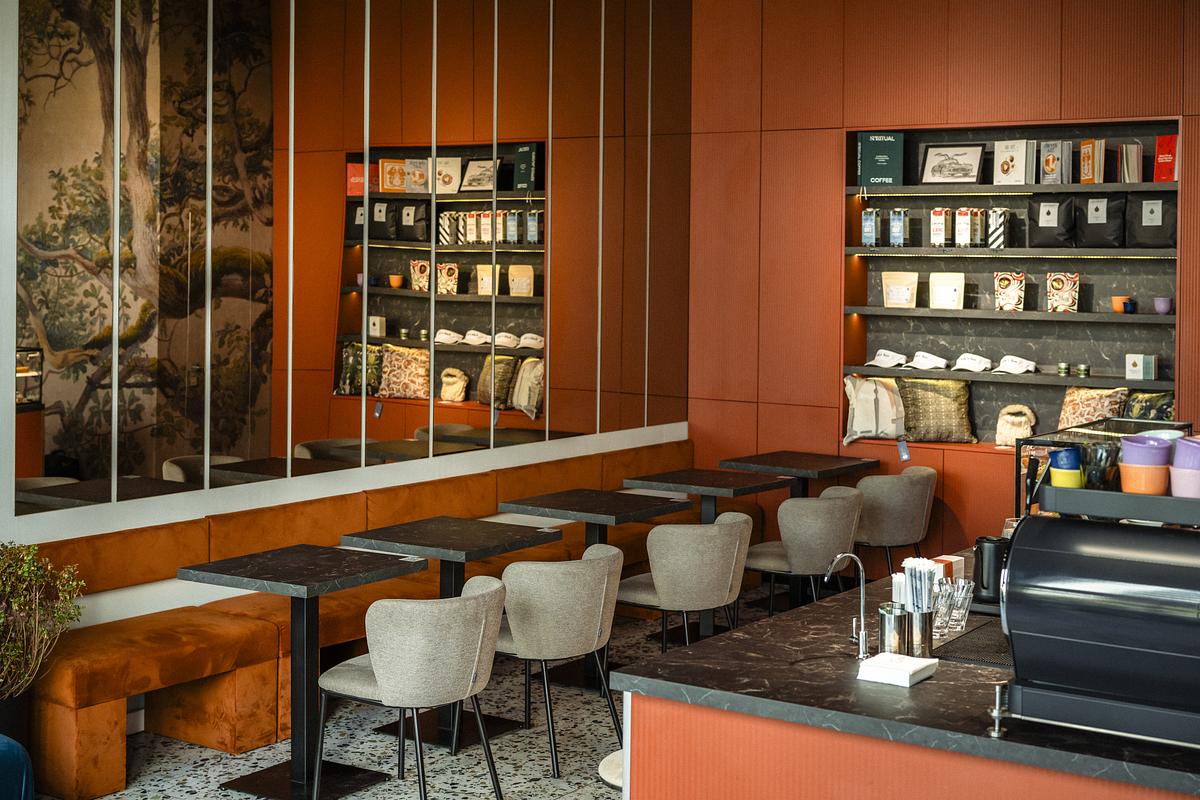 NOÍ Coffee Bar - One Cotroceni - Bucharest, Romania | European Coffee Trip
