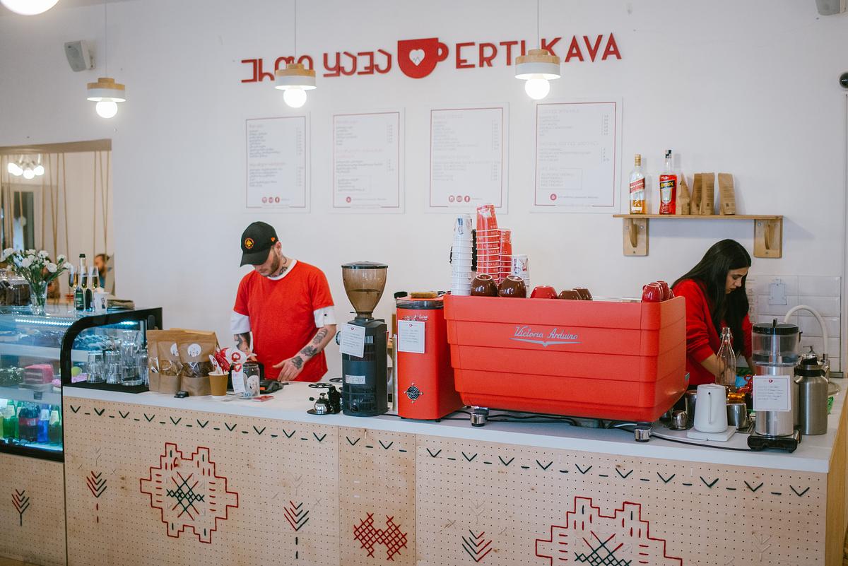 Erti Kava Mitropan Laghidze - Tbilisi, Georgia | European Coffee Trip