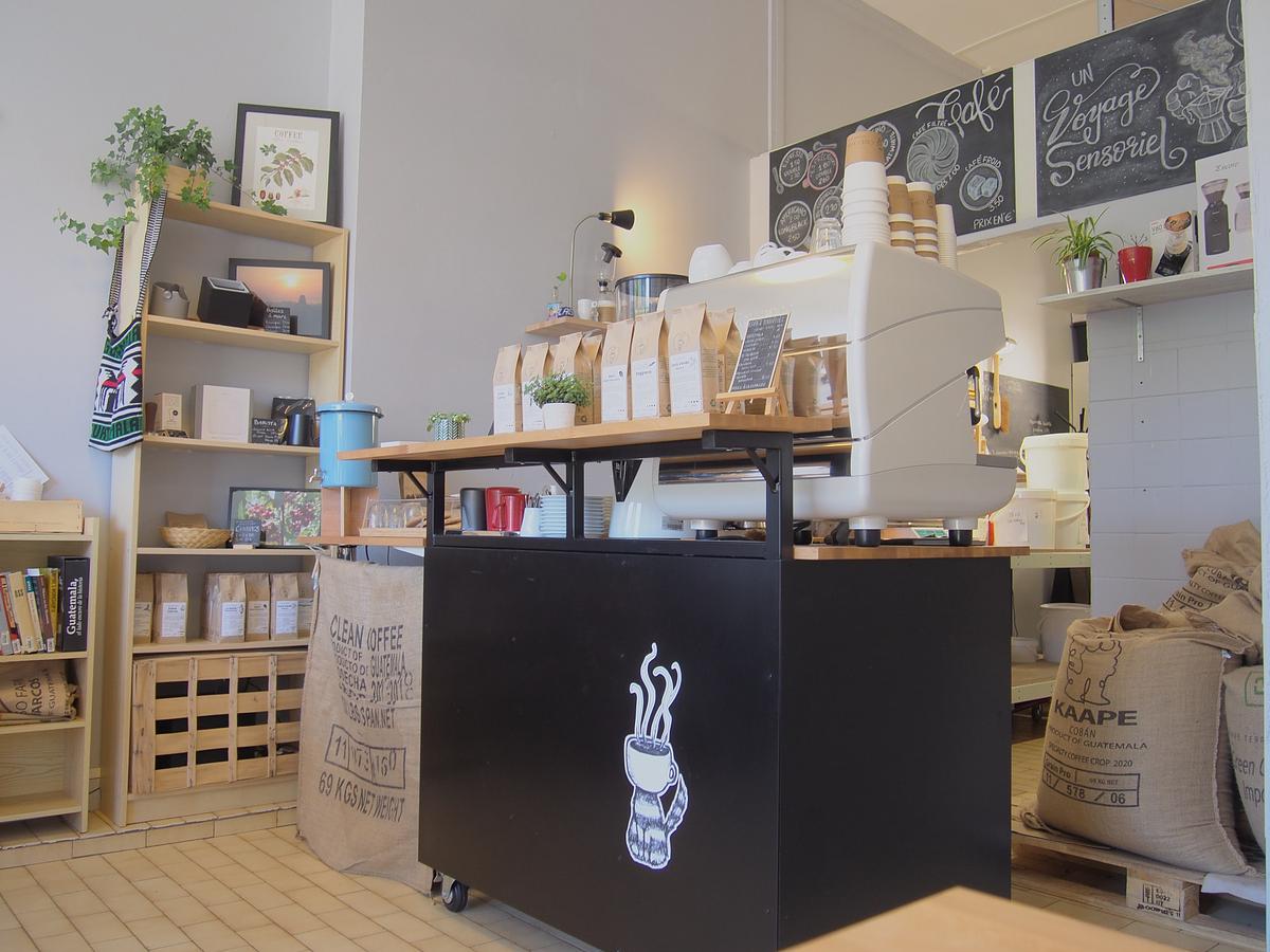 Café Chulo - Fontaine, France | European Coffee Trip