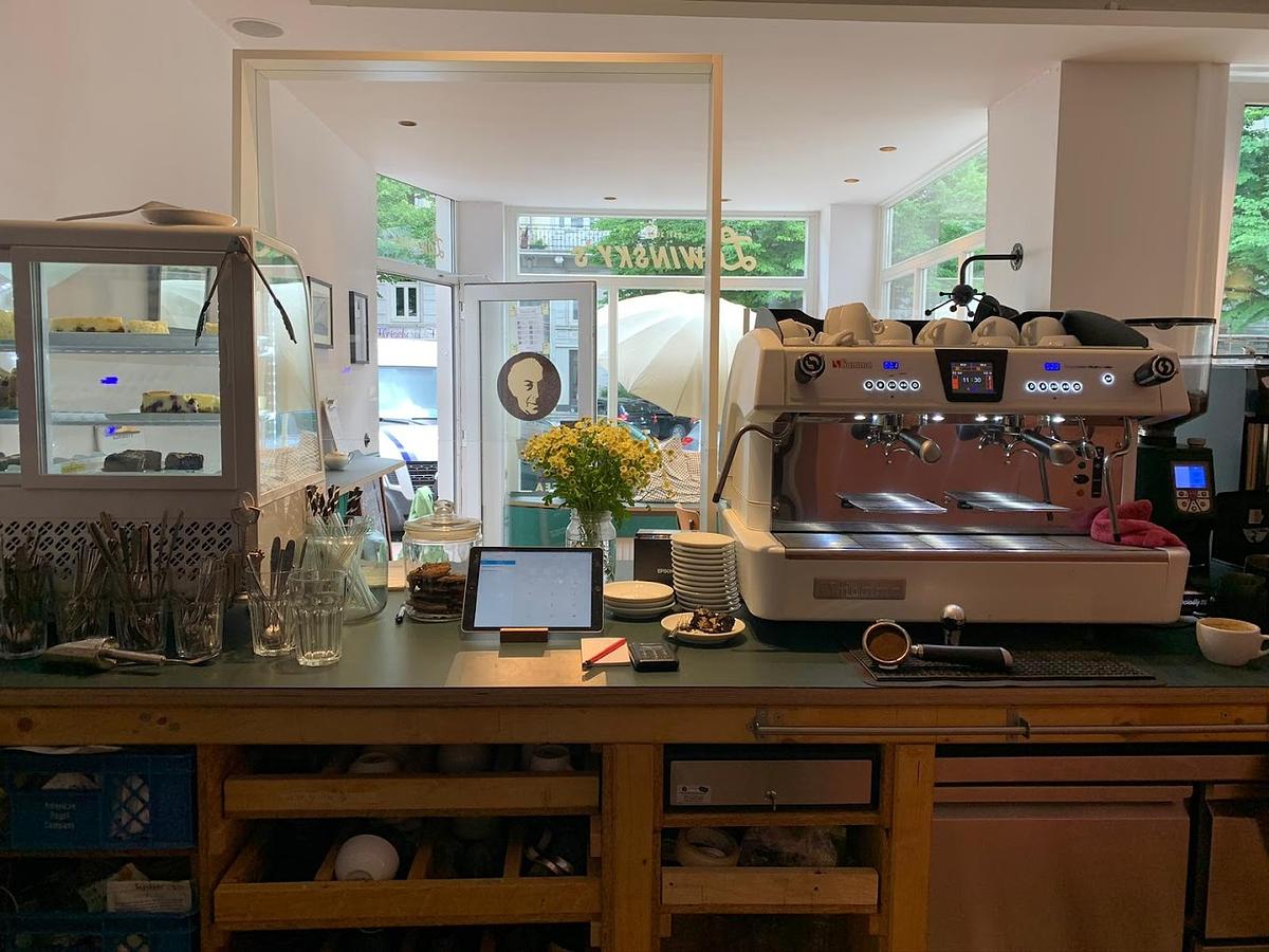 Lowinsky's NY Coffee & Tea - Hamburg, Germany | European Coffee Trip