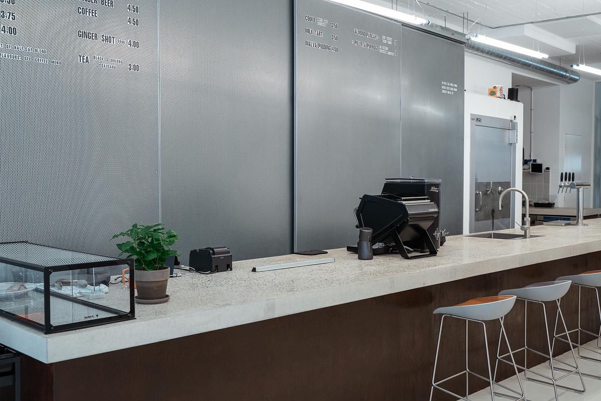 Dune - Rotterdam, Netherlands | European Coffee Trip