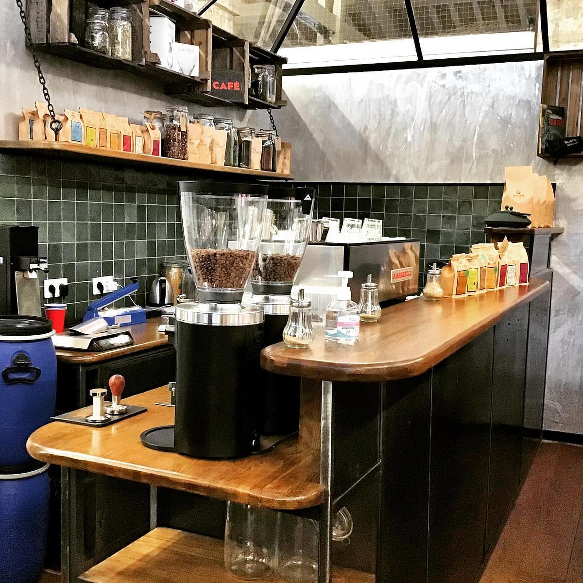 Early Bird - Artisanal Coffee Roasters - Paris, France | European ...