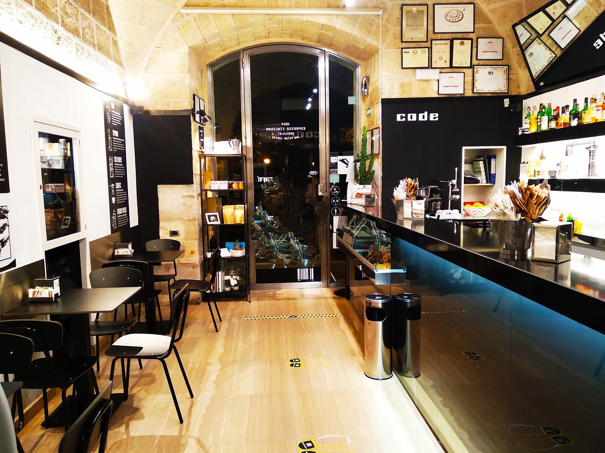 Code cafè - Trani, Italy | European Coffee Trip