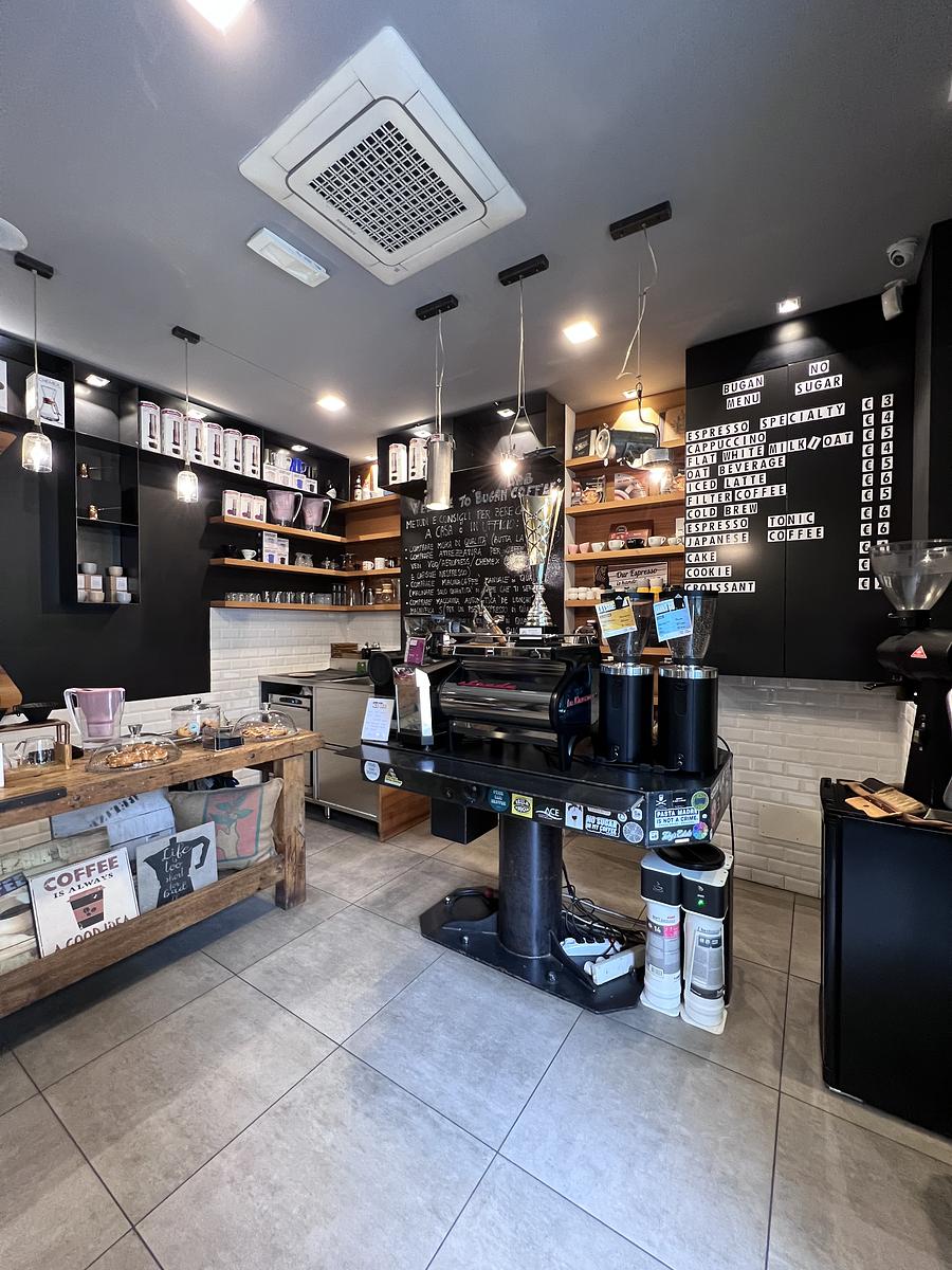 Bugan Coffee Lab - Bergamo, Italy | European Coffee Trip